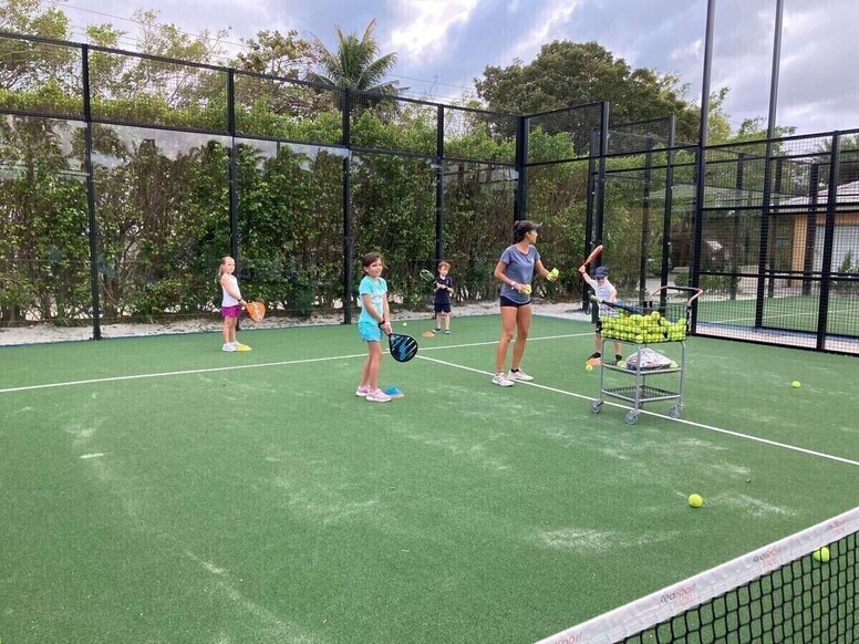 Junior padel program - Padel Junior Clinic / Chiquitines / Fall Session ...